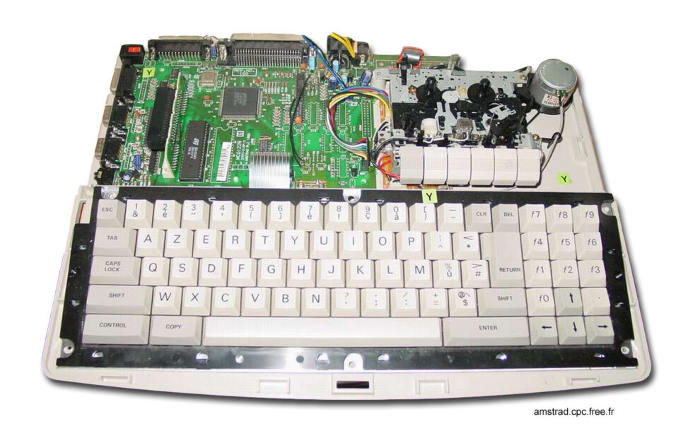 Amstrad PLUS | Amstrad.eu