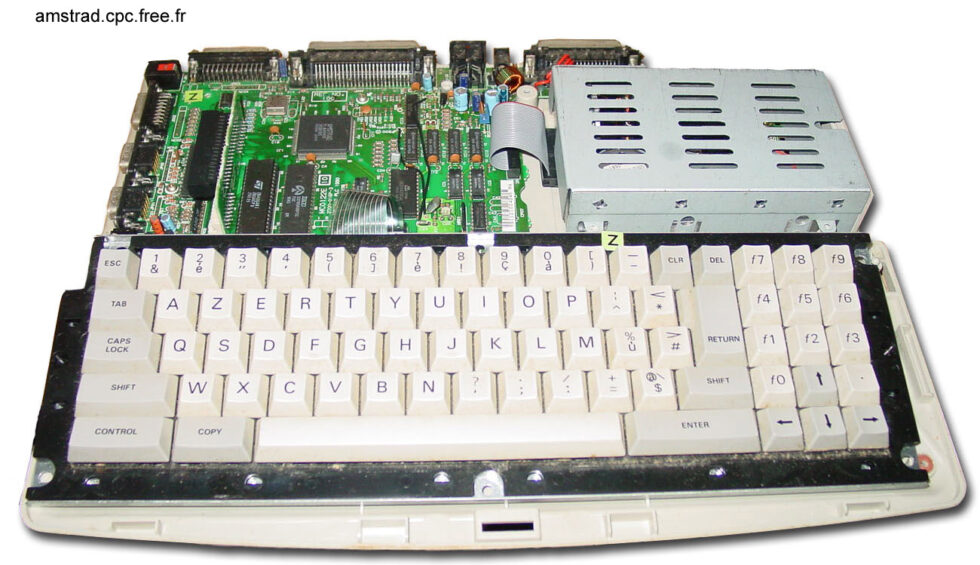 Amstrad PLUS | Amstrad.eu